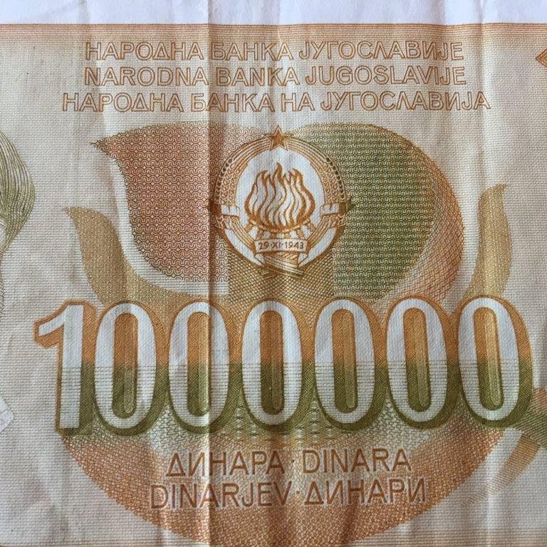 Meine erste Million – und wie ich sie wieder los wurde – exyusite